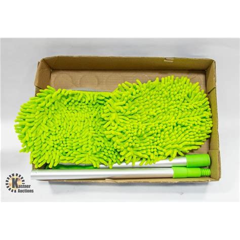New Telescopic Duster With Additional Hand Duster