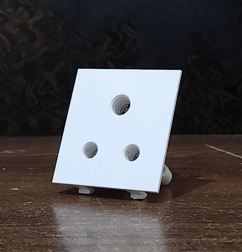 6 A White 3 Pin Socket At ₹ 20piece In Morbi Id 2850450181062 6 A White 3 Pin Socket At ₹ 20piece In Morbi Id 2850450181062