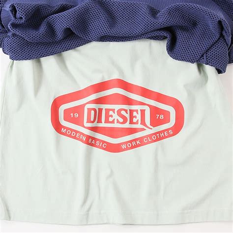 【楽天市場】 Diesel ディーゼル メンズ 長袖メッシュニットレイヤード クルーネック 半袖tシャツ カットソー【k Roseville】【サイズm】【ネイビー×アイスグリーン】die M