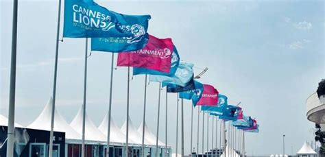 The Emerging Spectrum Of Data And Analytics Roles Gartner By Abhinay