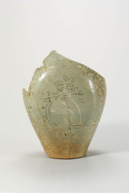 화금청자 청자에 화려함을 두르다 한국전통미술융합진흥원 문화유산 추천