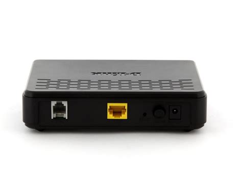 D Link DSL 520B Router Appliance 2 Port 24 Mbps ADSL2 Newegg Com