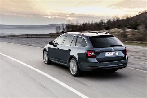 The Perfect Everyday Companion 25 Years Of The Škoda Octavia Combi