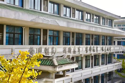 四川省成都市石室中学北湖校区 简章 招生分数线 升学问答