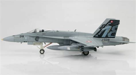 Hobbymaster HA3507 F18C Swiss Air Force, J-5018, 18th Sqn "P