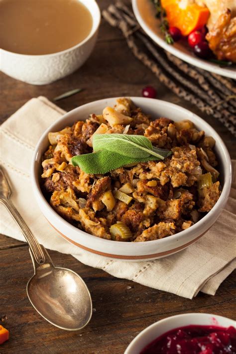 Stuffing Vs Dressing The Main Differences Insanely Good