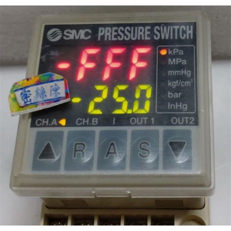 二手現貨保固 日製 SMC速睦喜 壓力表 PSE100 B 有保護蓋 壓力開關 NPN出力 電壓DC1224V 蝦皮購物