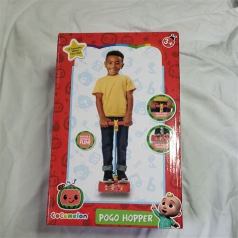 Cocomelon Pogo Hopper Squeaks Hopping Fun Blue Yellow Red New