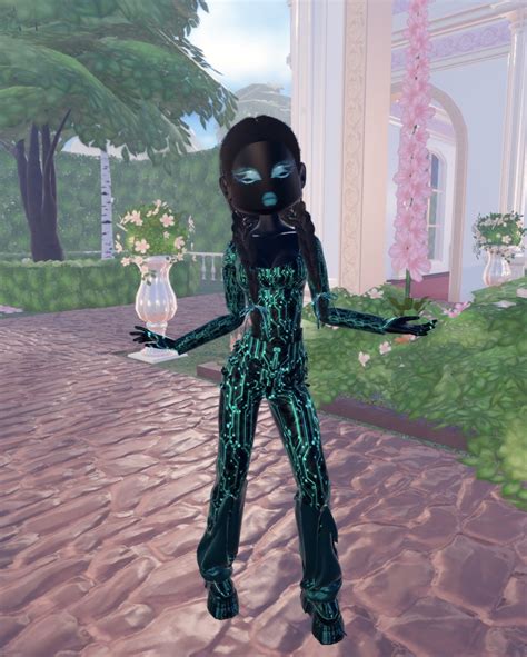 20 Best Outfit Ideas For The Dress To Impress Robots Takeover Theme