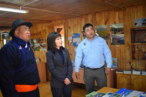 БОАЖ ын сайд Дэлхийн байгаль хамгаалах сан Wwf гийн Монгол дахь хөтөлбөрийн газрын Зүүн бүсийн