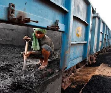 Rake Loading Unloading Handling Of Coal Coke And Minerals