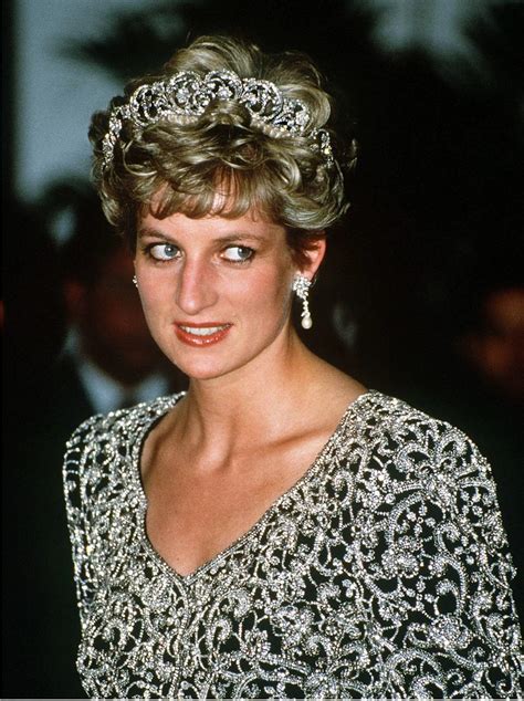 Princess Dianas Spencer Tiara Will Be Exhibited In London