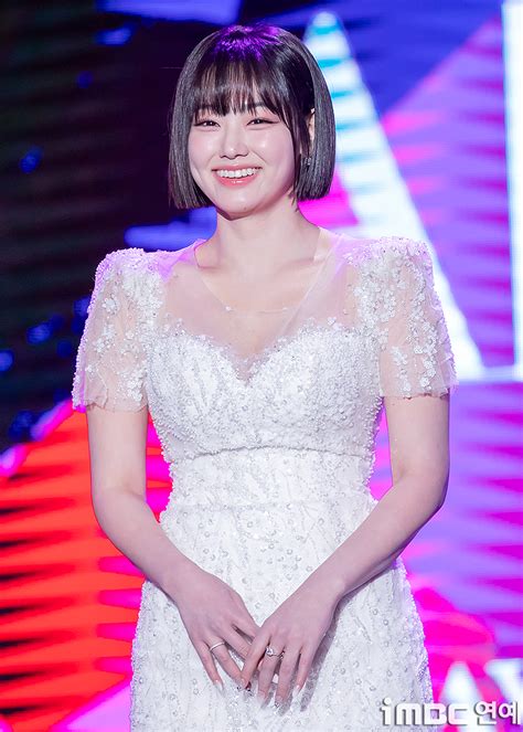 포토 강미나 러블리 미소