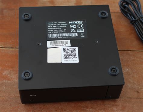 MINIX NEO Z100 0dB Fanless N100 Mini PC Review Part 1 Unboxing Teardown And First Boot