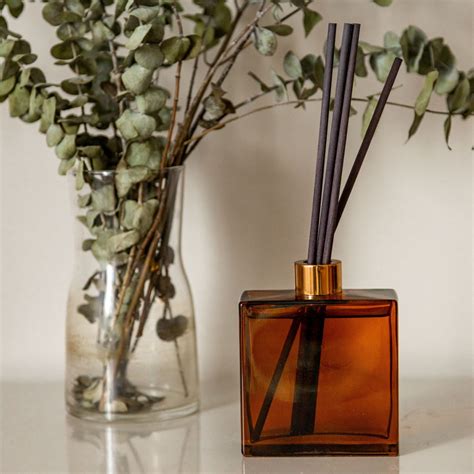 The Best Carrier Oils For Reed Diffusers Nikura