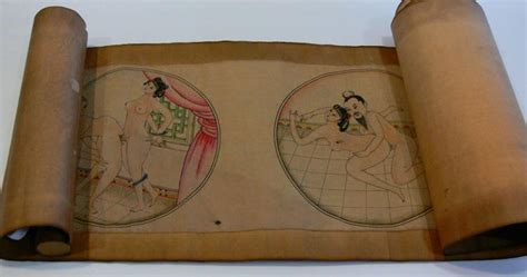 Lot Vintage Oriental Shunga Erotic Scroll Roll