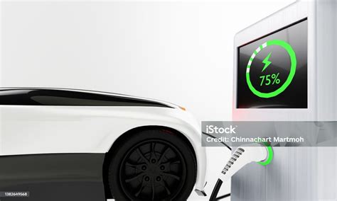 전기 자동차 Ev 충전기 스테이션 전기 엔진을 연료로 사용하는 미래의 새로운 모델 청정 기술 개념 전력을 사용합니다 흰색 배경에