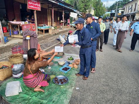 ငဖဲမြို့နယ်တွင် ပလတ်စတစ်အိတ်၊ ကြွပ်ကြွပ်အိတ် အပတ်စဉ်တနင်္လာနေ့တိုင်းမသုံးစွဲရေး အသိပညာပေး လက်ကမ
