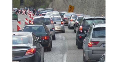 В понеделник в тунелите „Топли дол“ и „Правешки ханове“ на магистрала „Хемус“ ще има две ленти