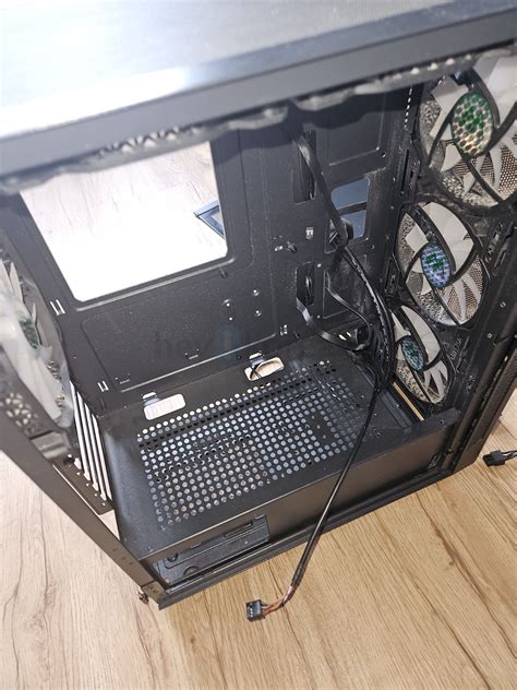 데스크탑 케이스