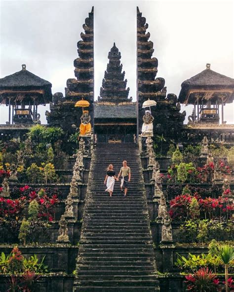 Pura Di Bali Yang Megah Dan Instagramable Tempat Ibadah Umat Hindu Yang Banyak Jadi Incaran
