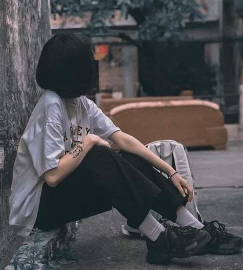 ကာတွန်းစုံတွဲပုံများ Facebook