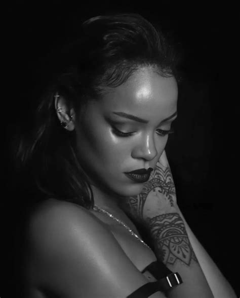 Rihanna Fan Account Rihannaofficiall • Instagram Photos And Videos