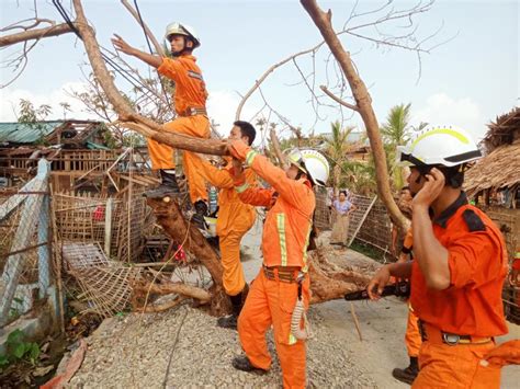 ရသေ့တောင် မြို့တွင်မြို့နယ် မီးသတ်တပ်ဖွဲ့ဝင်များ နှင့်ပဲခူးတိုင်းဒေသက