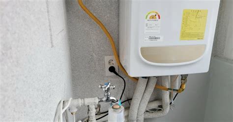 주말 작업으로 견적받고 바로 작업했습니다 당연 전문적이시고 꼼꼼하고 친절하게 진행해주셔서 좋았습니디 숨고는 처음 이용해보는데 매우 만족입니다 고수세요 숨고 숨은고수