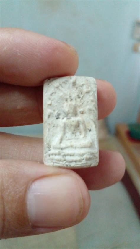 พระคงเนื้อผงหลวงปู่โต๊ะ Ennxo