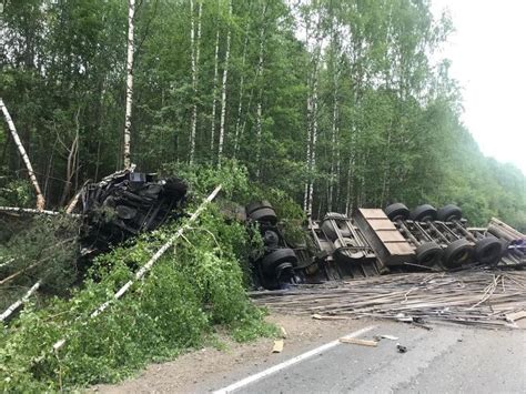 Уголовное дело по факту гибели пяти жителей Удмуртии в ДТП в Пермском крае направили в суд ИА