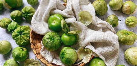 What Is A Tomatillo Gran Luchito Authentic Mexican Blog