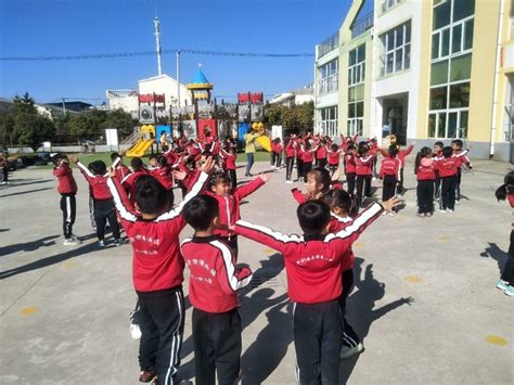 活力早操，快乐成长——港头镇第一幼儿园晨间操评比活动校园之窗新沂教育