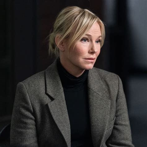 Actress Kelli Giddish 60 Photos Moonagedaydreamfilm