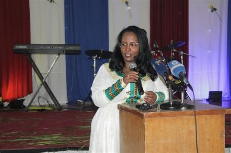 ታህሳስ 29 213ዓ ም የአዲስ አበባ ከተማ አስተዳደር ሰራተኛና ማህበራዊ ጉዳይ ቢሮ የጎዳና ተዳዳሪዎችን በማብቃትና በማሸጋገር ፍትሃዊ የሀብት ክፍፍል