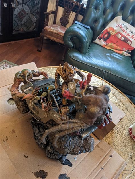 Custom Halo Statuediorama Rhalo