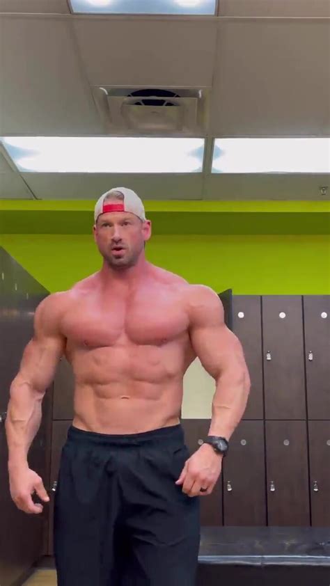 Beefy Stud Video Thisvid Com