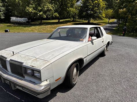 1980 Oldsmobile Cutlass Supreme · S Coupe 2d