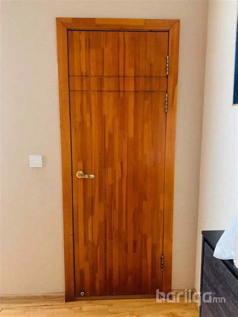 Дотор хаалга