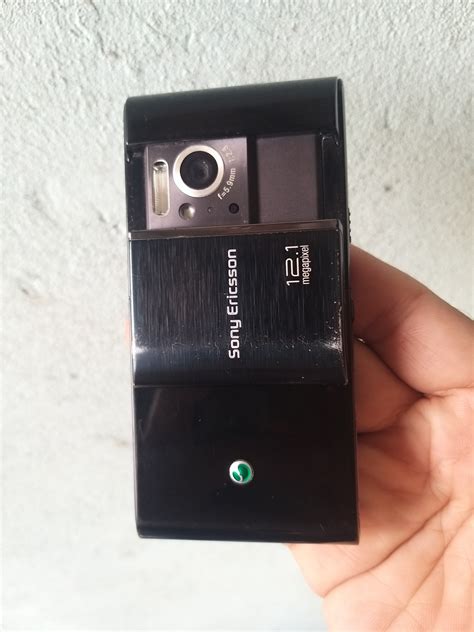 Điện Thoại Sony Ericsson Satio