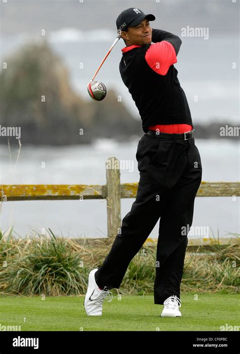 Swing Golf Tiger Woods At Georgia Foy Blog