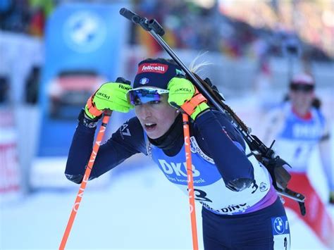 Lisa Vittozzi Mit Verletzungssorgen Weltcup Titelverteidigerin Im