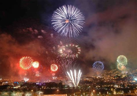 Melhores Fogos De Artifício Na Passagem De Ano