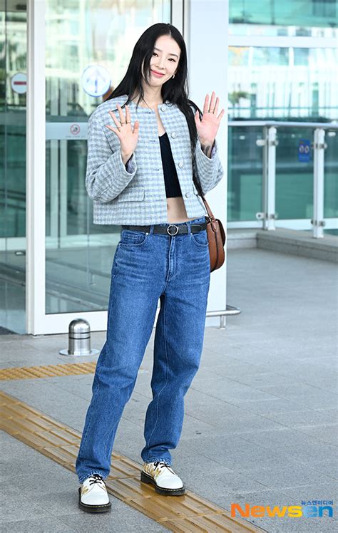 모델 아이린 상큼한 인사 [포토엔hd] 네이트 연예