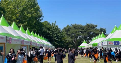 천안 진로직업체험박람회 개최중학생 5100여 명 참여