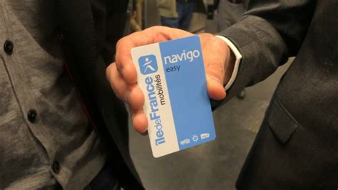 Navigo Easy Cartão De Transporte Do Metrô Parisiense