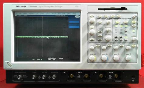 Tds6604 Tektronix Digital Storage Oscilloscope 6ghz 20 Gs S Real Time Sample Rate