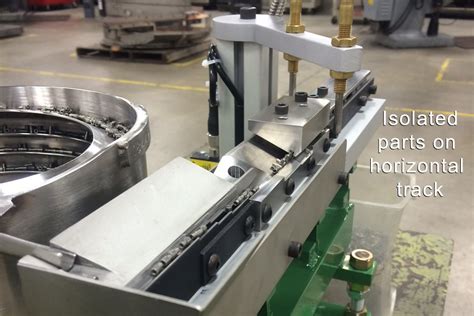 Feeder System For Small Part Orientation Fortville Feeders