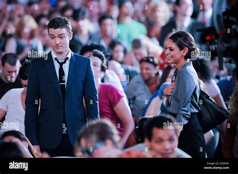 Justin Timberlake Mila Kunis Film A Scene At The Friends With