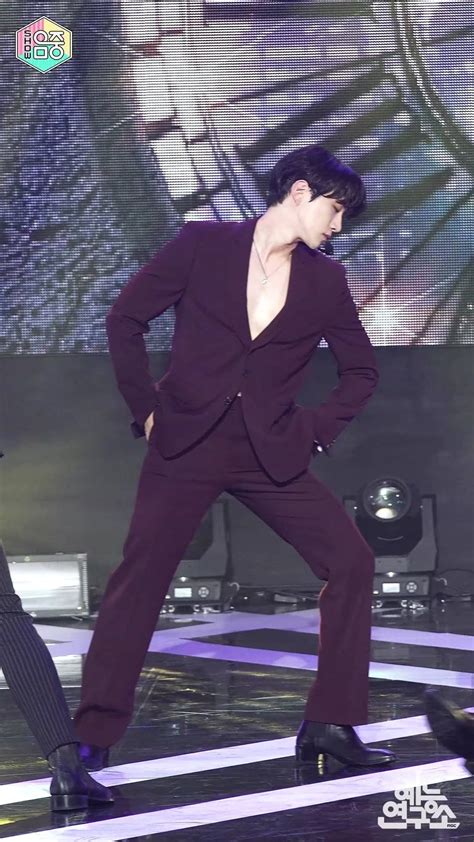 더쿠 반응 좋았던 투피엠 준호 해야 해 2주동안의 무대의상들 